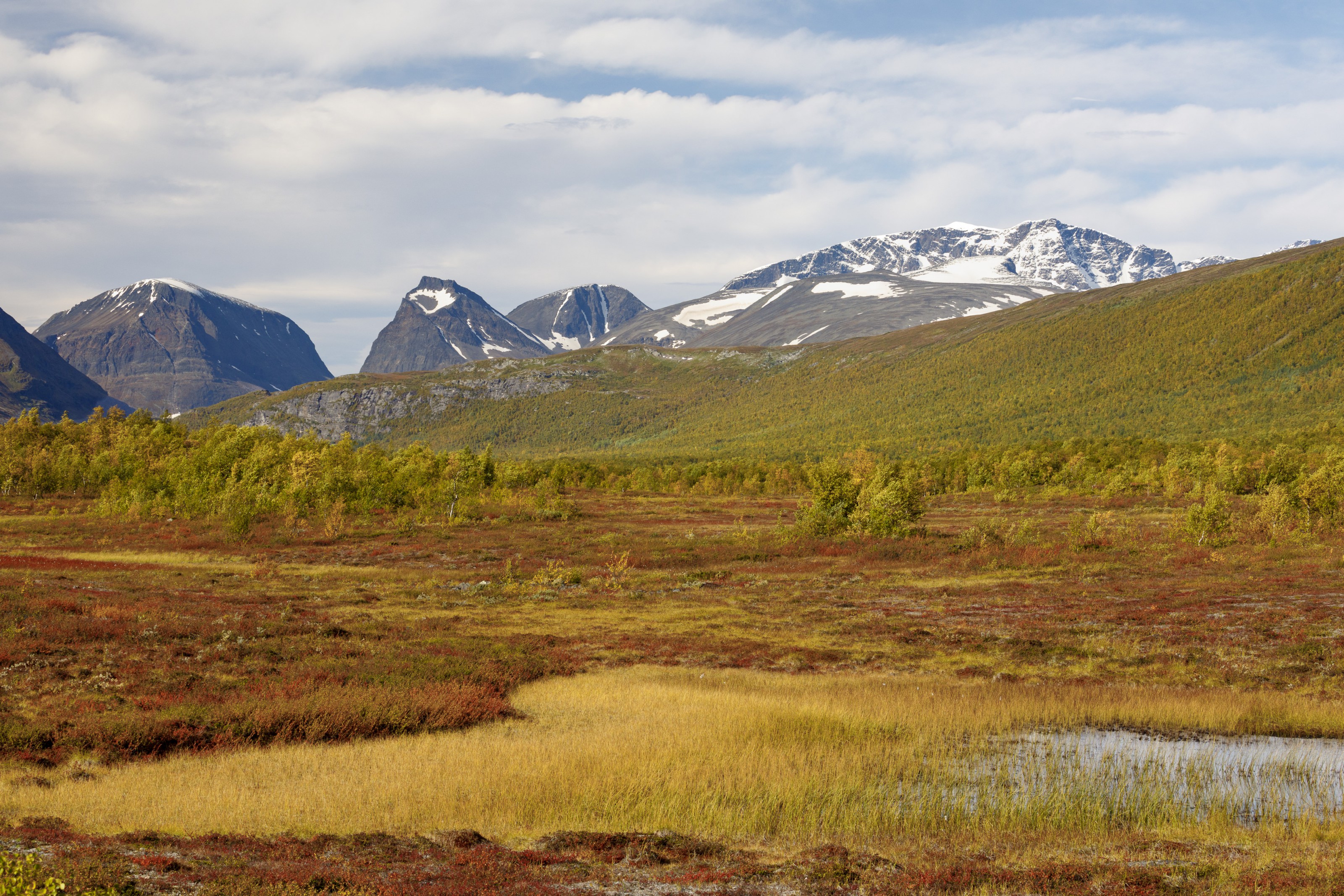 Day 2: Nikkaluokta – Kebnekaise Fjällstation – Lustwandler